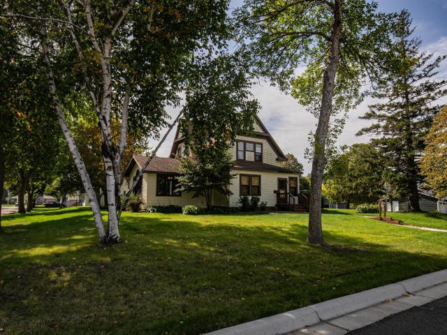 301 E Depue Ave, Olivia, MN 56277 | MLS #7039