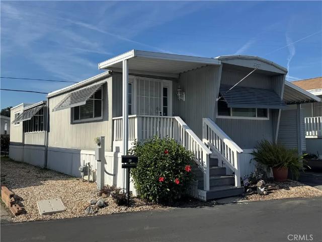301 E Foothill, Unit 63, Pomona, CA 91767 | MLS #CV25229