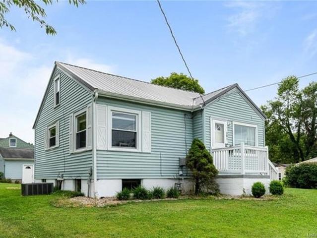 301 E Grandview Dr, Salem, IN 47167