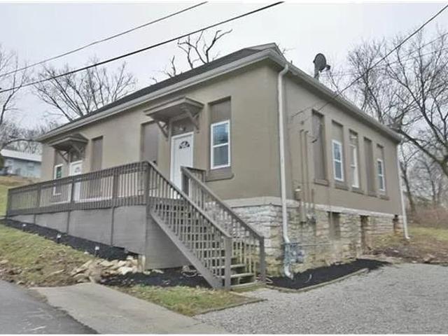 301 E Kansas Street