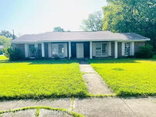 301 Eagerton Road 301 Eagerton Rd