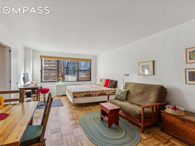 301 East 69th Street, New York, NY