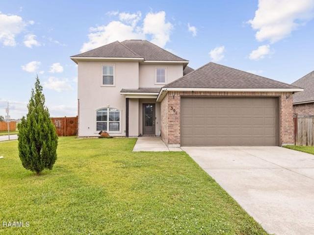 301 Forest Grove Dr, Youngsville, LA 70592