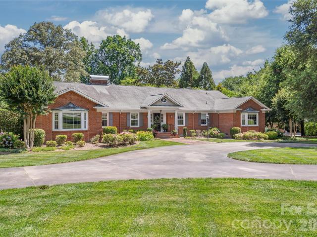 301 Fairway Drive