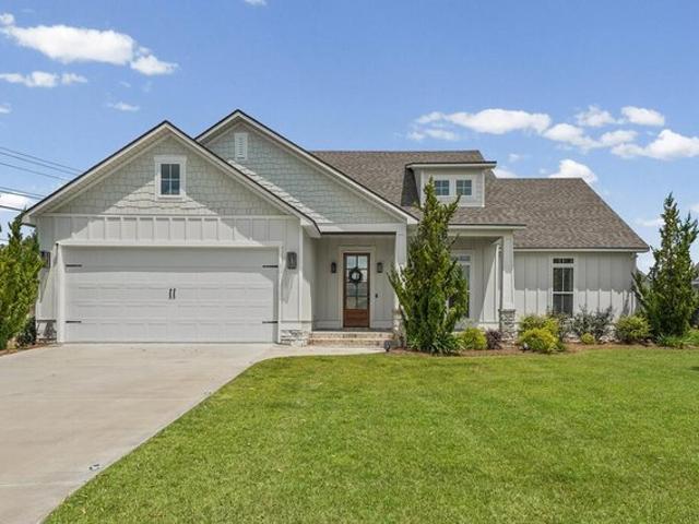 301 Findley Chase Ln, Tifton, GA 31794