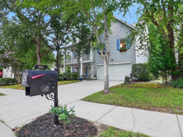 301 Kellwood Way