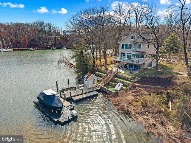 301 Kingsberry Dr, Annapolis, MD 21409