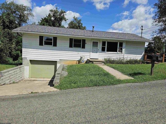 301 Holbert Ave, Fairmont, WV 26554