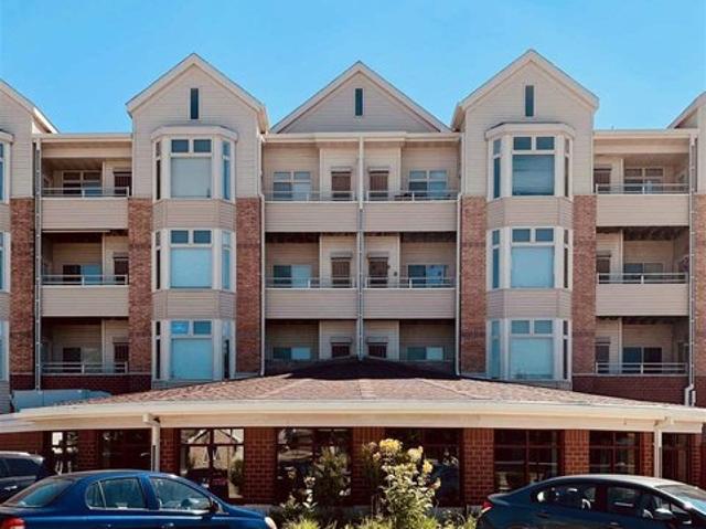 301 Harbour Town Dr Apt 306, Madison, WI 53717