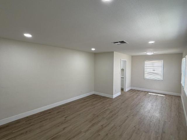 301 Harding Avenue