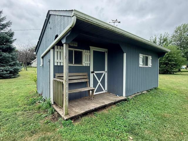 301 Highway 22