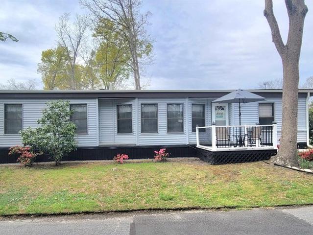 301 Jetty Dr, Egg Harbor Township, NJ 08234