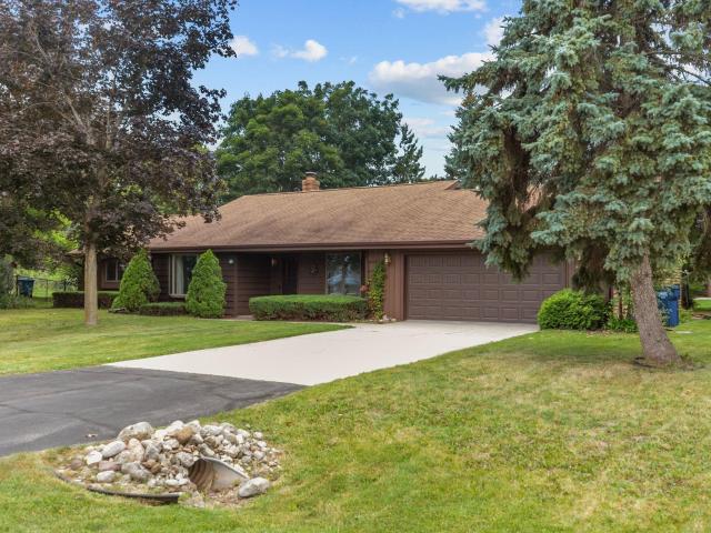 301 oak manor drive