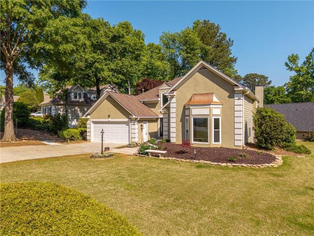 301 Oak Terrace