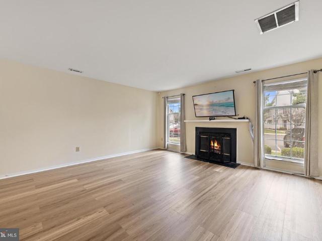 301 Oliphant Lane