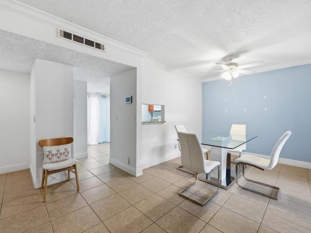 301 Lakewood Dr, Unit 8A, Jupiter, FL 33458 | MLS #B26002 | Compass