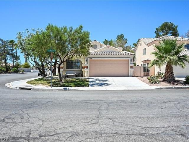 301 Lander Dr, Henderson, NV 89074