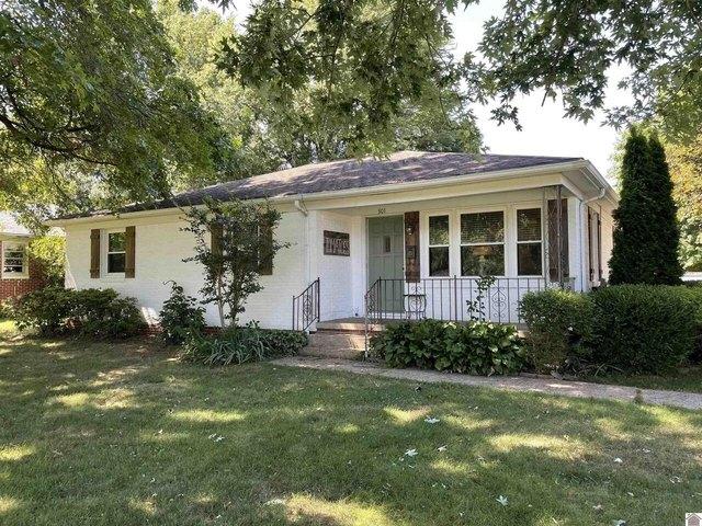 301 Macedonia St, Mayfield, KY 42066