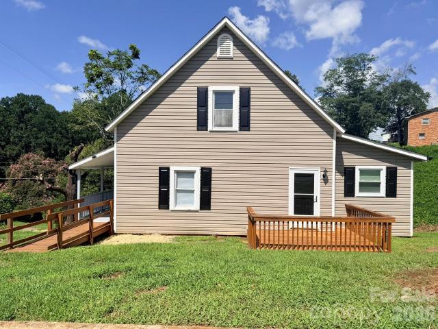 301 Magnolia Street
