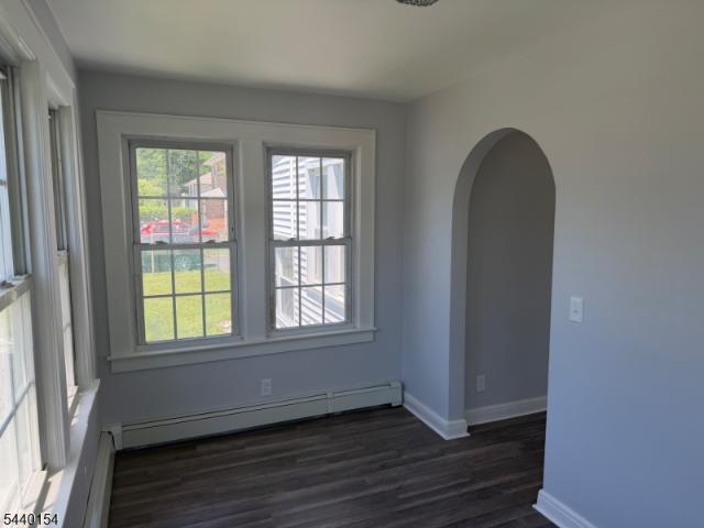 301 Manning Ave