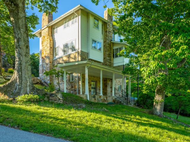 301 Mcfarland Road