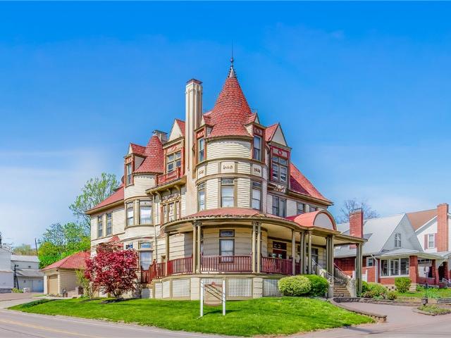 301 Meyers Ave