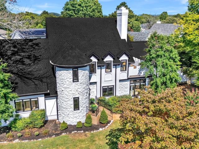 301 Mercury Dr