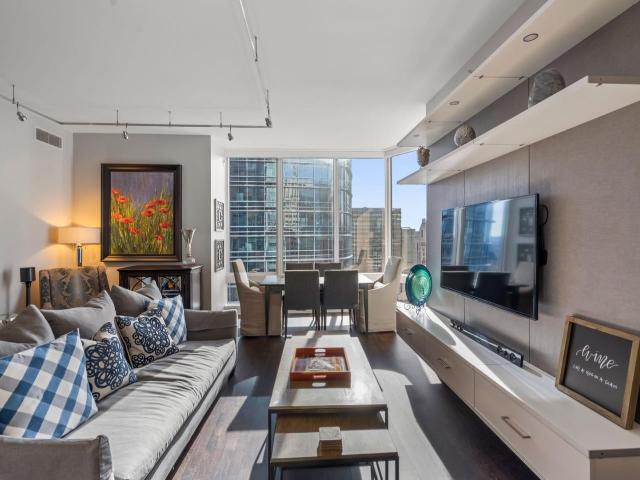 301 Mission St, Unit 36F, San Francisco, CA 94105 | MLS #ML82037 | Compass