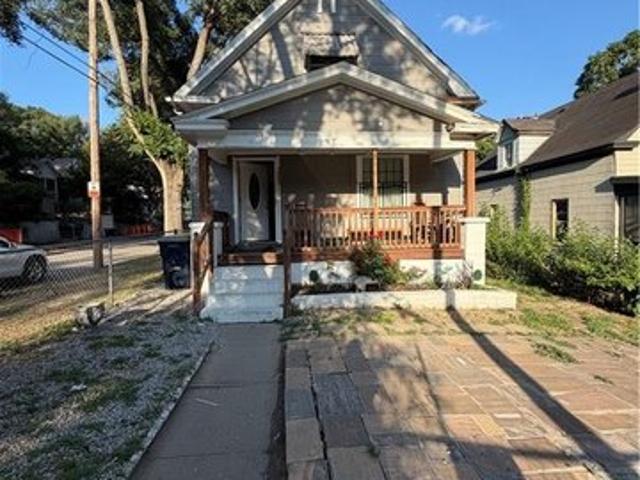 301 Myrtle Ave, Kansas City, MO 64124