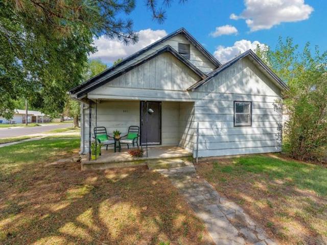 301 N Lincoln St, Cheney, KS 67025