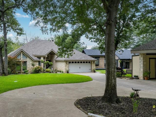 301 North Shore, Trinidad, TX 75163 | MLS #21252 | Compass