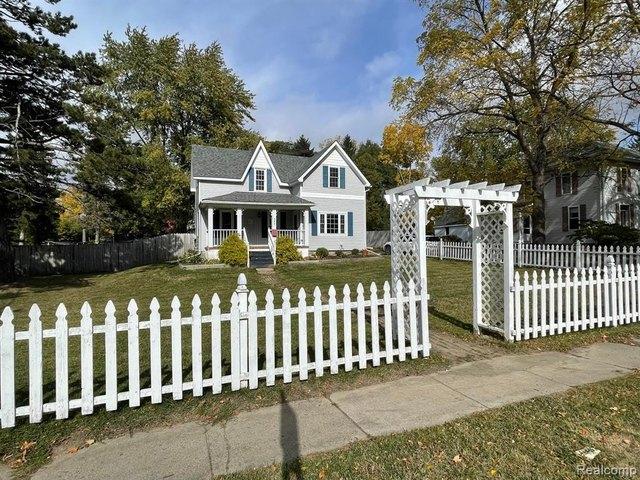 301 North St, Yale, MI 48097