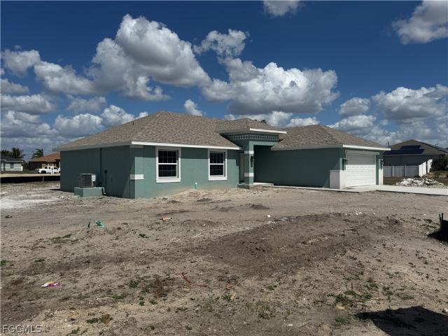 301 NE 14th St, Cape Coral, FL 33909 | MLS #2026011 | Compass