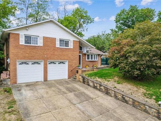 301 Nittany Dr, Monroeville, PA 15146