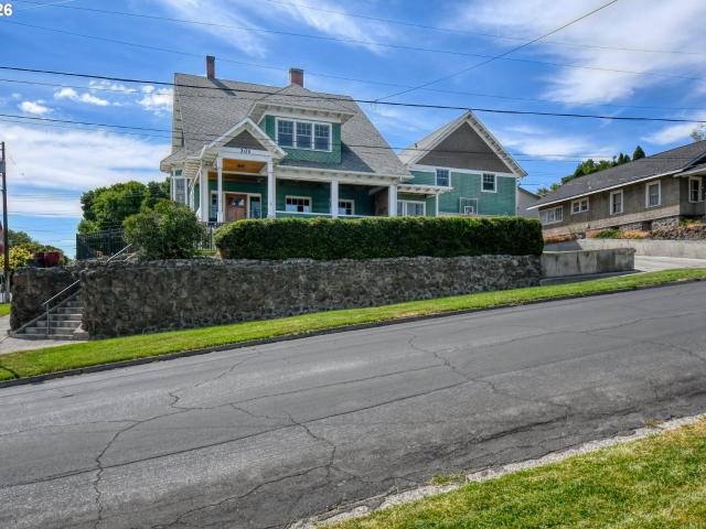 301 NW 9TH ST