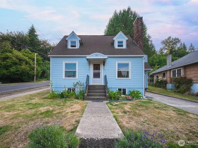 301 NW Benton Ave, Winlock, WA 98596
