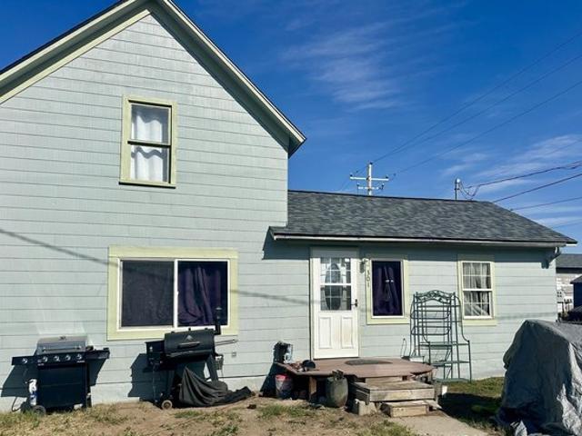 301 S 2nd St, Worland, WY 82401