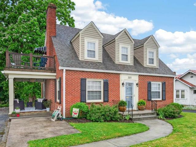 301 S Franklin St, Christiansburg, VA 24073