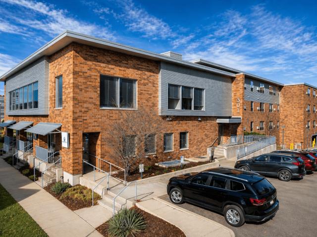 301 S Livingston St