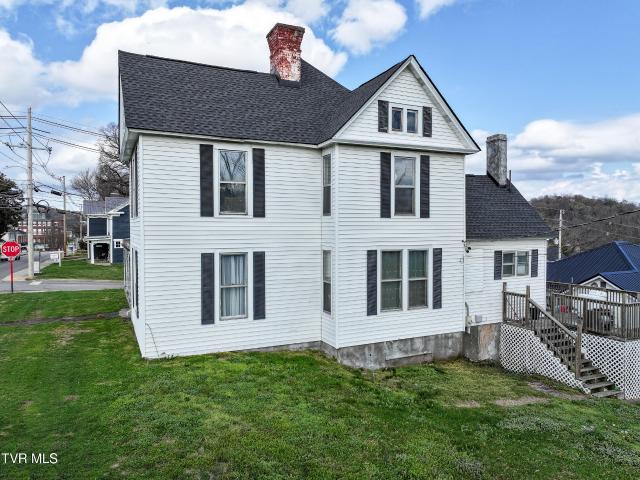 301 South Irish Street