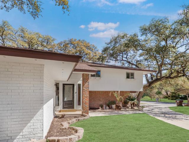 301 Sagecrest Dr, San Antonio, TX 78232 | MLS #1946 | Compass