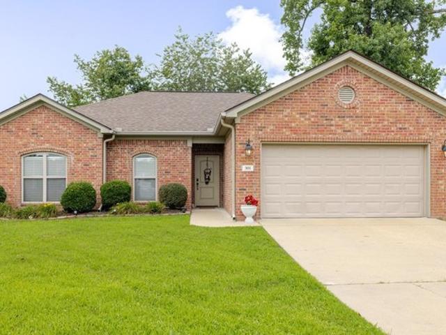 301 Sandlewood Dr, Benton, AR 72015