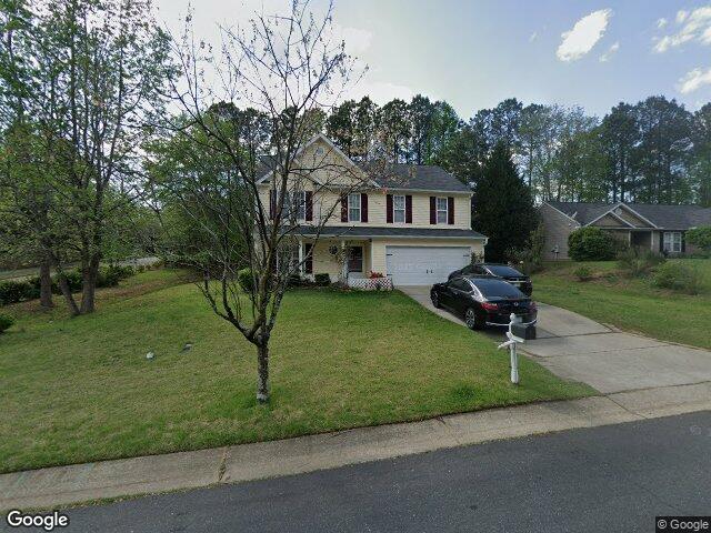 301 Saranac Ridge Dr, Holly Springs, NC 27540