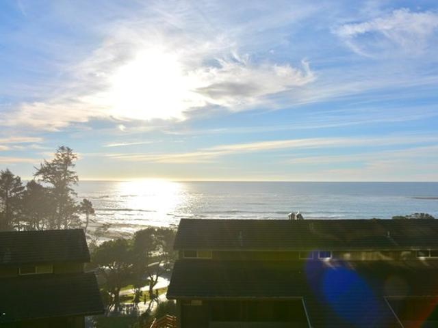 301 Shareotter Crest Dr Unit 318 319, Otter Rock, OR 97369