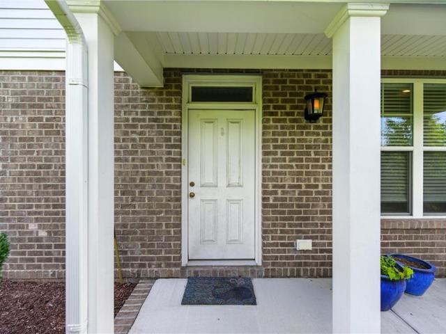 301 Sikeston LN