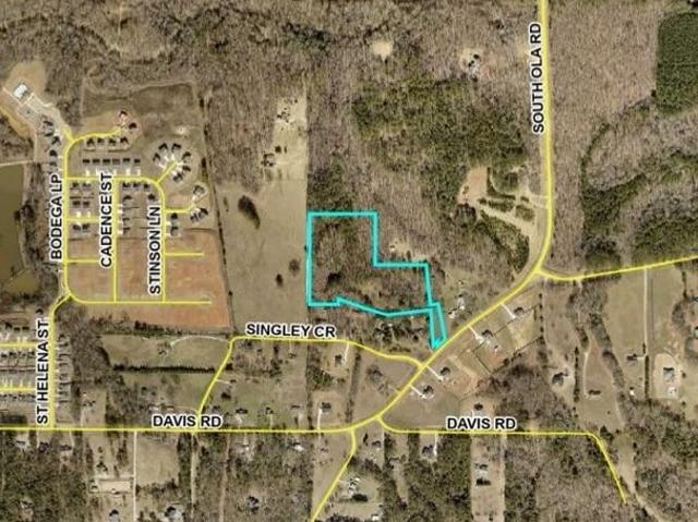 301 Singley Dr, Locust Grove, GA 30248