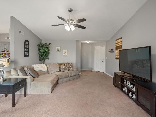 301 Spyglass Court 302