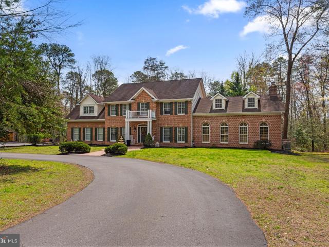301 Sturtons Ln, Pasadena, MD 21122 | Compass