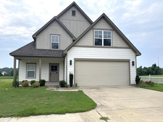 301 Starlyn Ave, New Albany, MS 38652