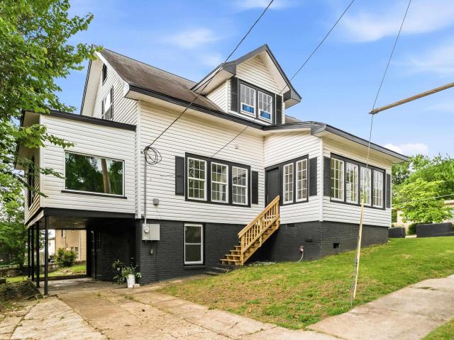 301 Summer Street